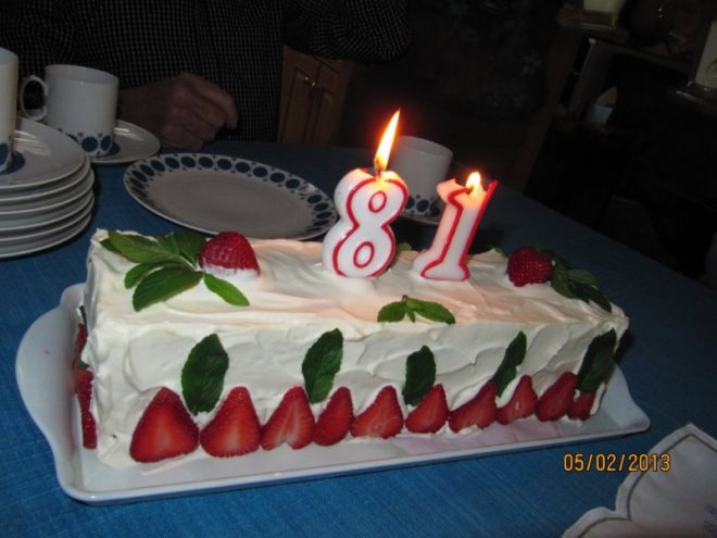 BIRTHDAY LIMERICKS – MOOMOR PUBLISHING